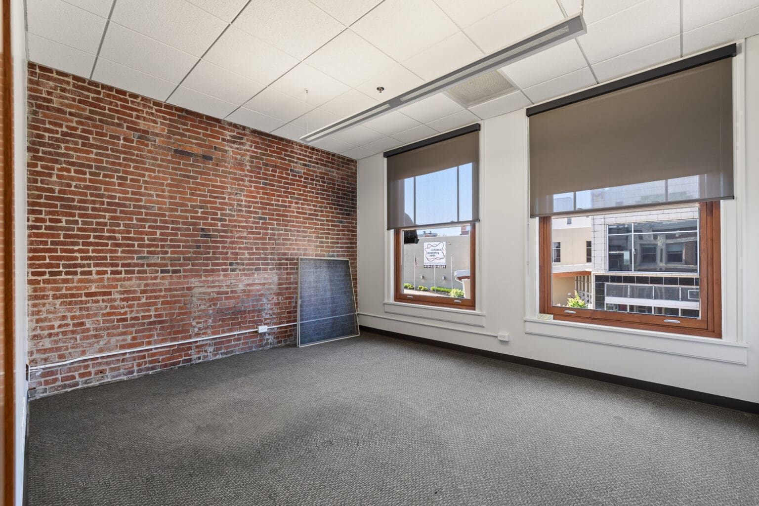Downtown Mansfield Office Space | Carrousel Properties
