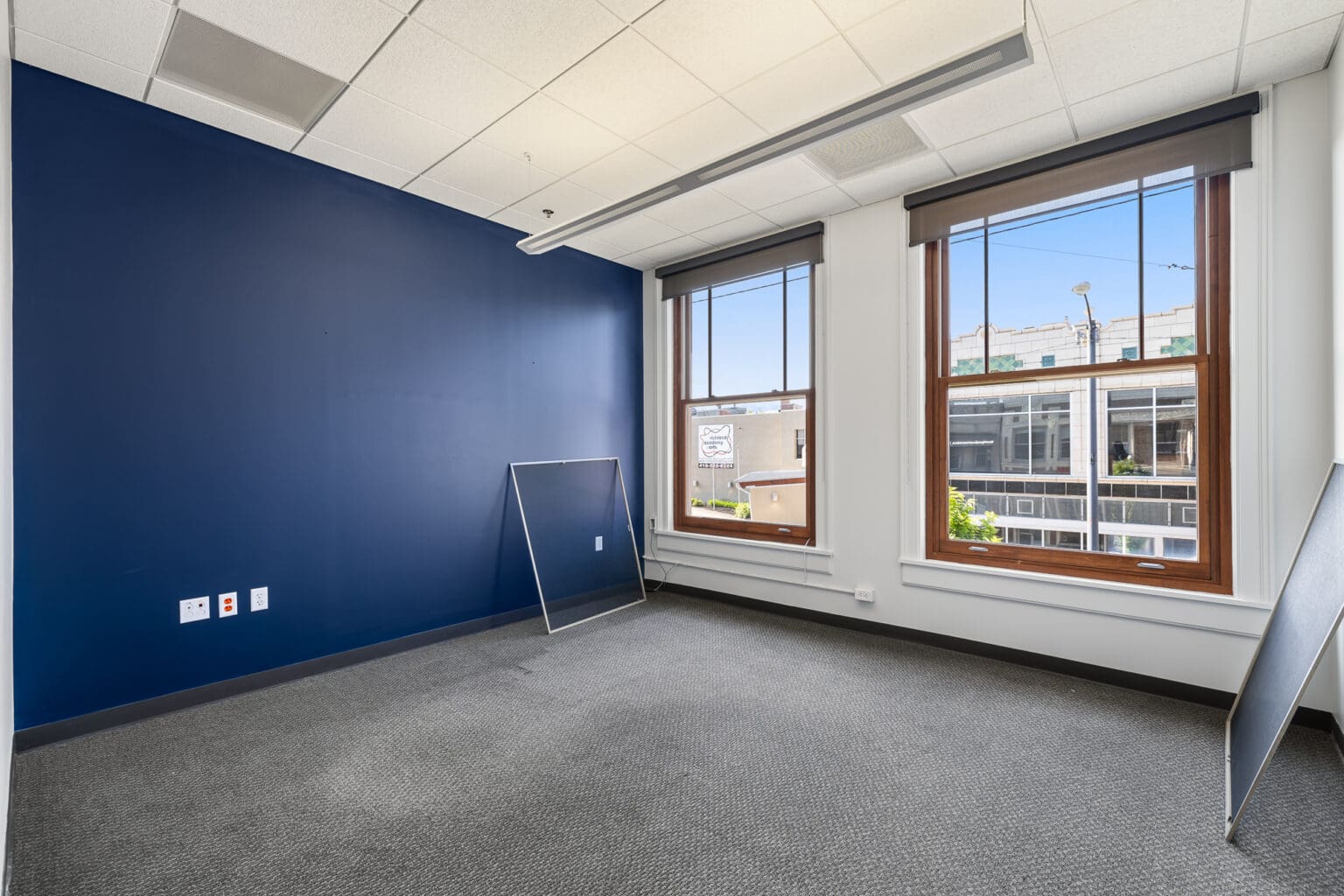 Downtown Mansfield Office Space | Carrousel Properties